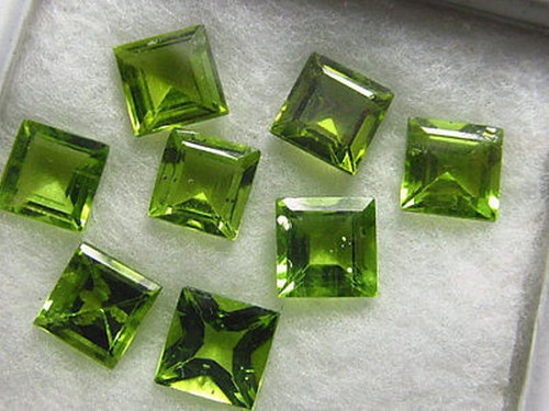 Peridot Square Faceted Cut 5mm To 6mm Natural Wholesale loose Gemstone ...