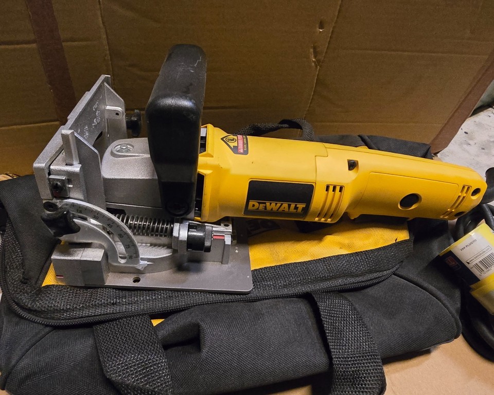 DeWalt DW682 110V TCT Corded Biscuit Jointer In Case (Joiner) | eBay UK