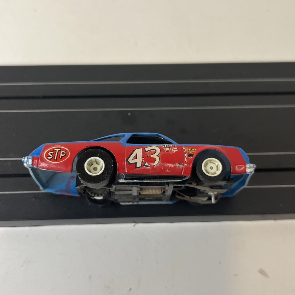 TYCO Petty 8914 440 Oldsmobile Blue/Red STP #43 HO SLOT CAR NASCAR | eBay