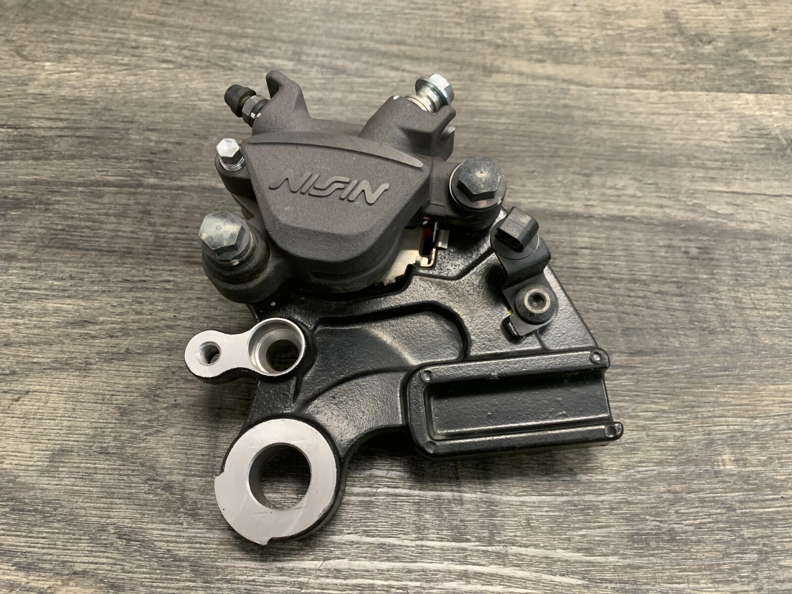 Kawasaki 2017-2019 EX650 Ninja Z650 OEM Rear Brake Brake Caliper Holder ...