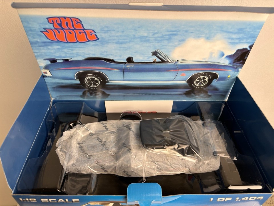 GMP 1970 PONTIAC GTO THE JUDGE 1:18 SCALE CONVERTIBLE - BERMUDA BLUE ...
