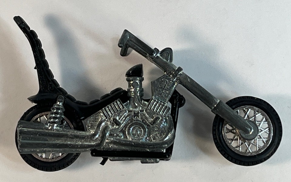 Hot Wheels 1971 Mexico Rrrumblers Redline Era Black Devils Deuce NO ...