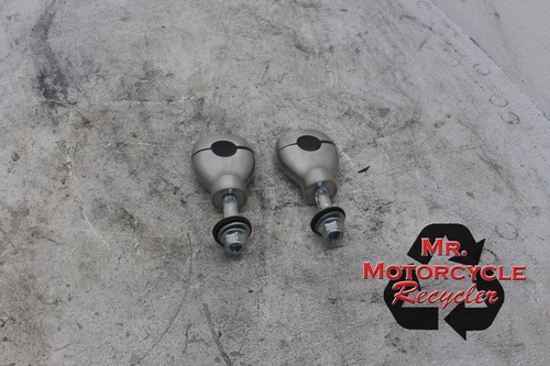 06-09 SUZUKI BOULEVARD VL800 C50 OEM HANDLEBAR RISERS N2 | eBay
