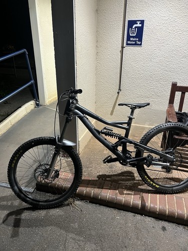 full sus mtb specialized status II 2012 full sus downhill barely ridden ...