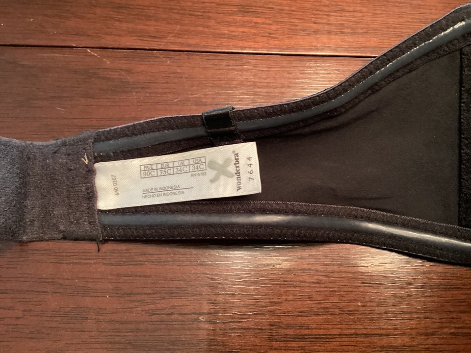 WONDERBRA style 7644 - 34C, underwire, heavily padded, black, FREE ...