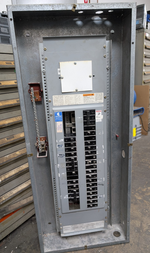 🤪 CHALLENGER 200 AMP MAIN LUG PANELBOARD 120/208V 3Ø 4W PM1A | eBay