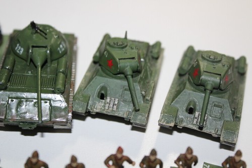 15MM Miniatures Painted Lot (33) WWII Soviet Soldiers 5 Tanks Plastic ...