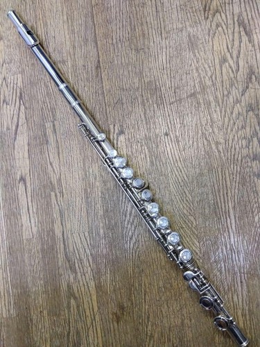 Armstrong Flute 104 Silver-Plated Student Instrument with Case, Used ...