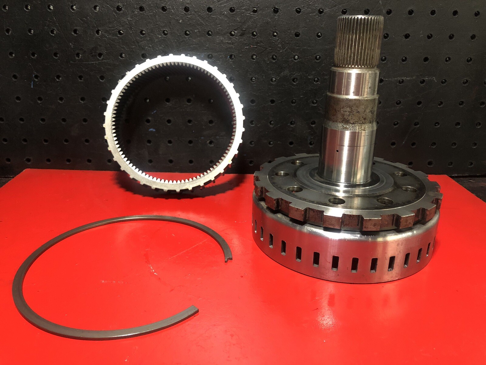 2007-UP CADILLAC 6L45 6L50 TRANSMISSION 4X4 OUTPUT SHAFT WITH RING GEAR ...