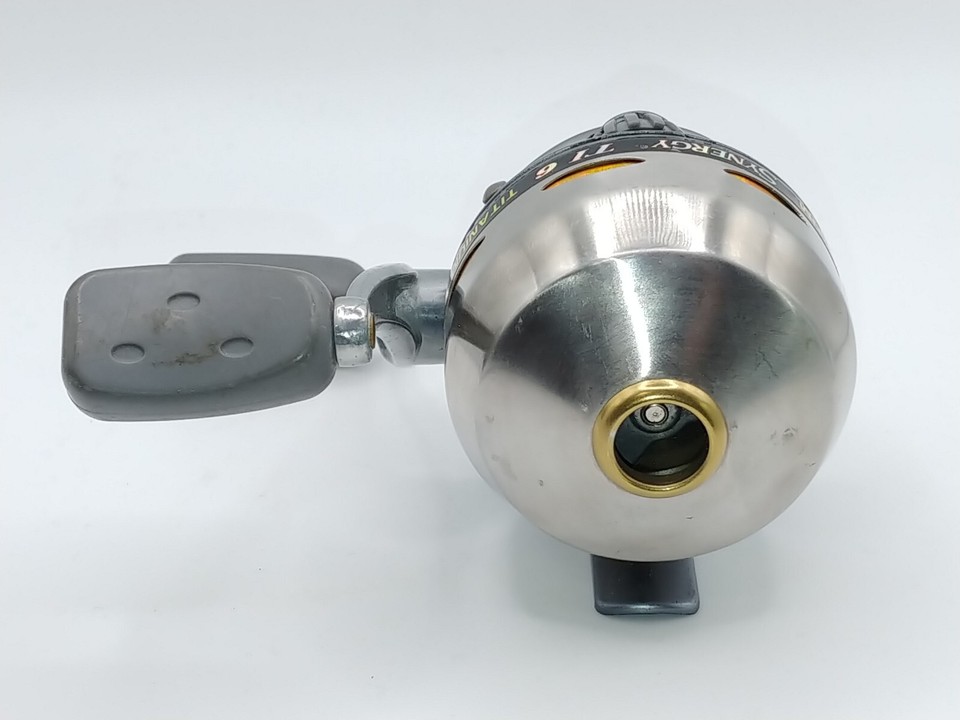 Shakespeare Synergy T1 6 Titanium Casting Fishing Reel Great Panfish ...