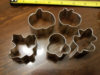 Mini Cookie Cutters Pie Crust Vegetable Fruit Cutter 5 Piece Metal | eBay