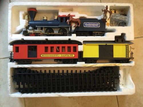 Timpo Train Set the Prairie Rocket. Not Working No Engine. Parts Or ...