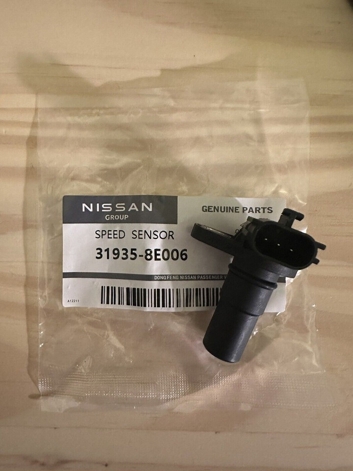 Nissan Cube Versa Sentra Maxima OEM Transmission Speed Sensor 31935 ...