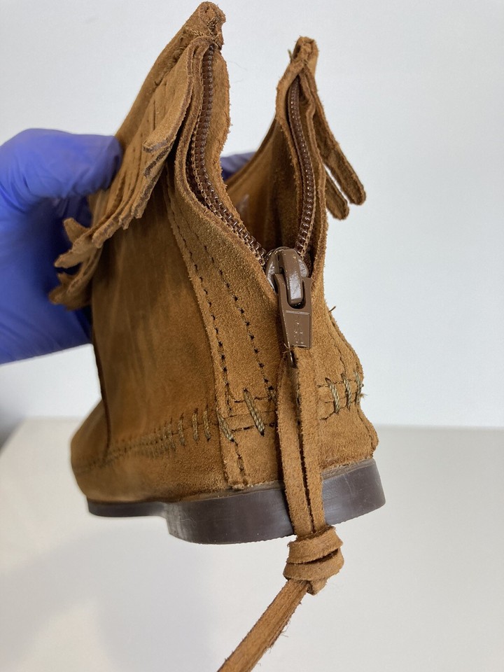 Minnetonka Moccasin Back Zip Hard Sole Boot w/Fringe Shoe Sz 6 Women ...