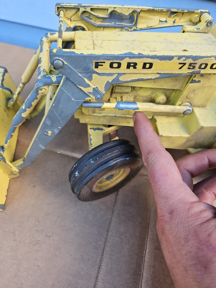 Ford 7500 Loader Backhoe/ Digger Tractor 28" See Pics Trl7 | eBay