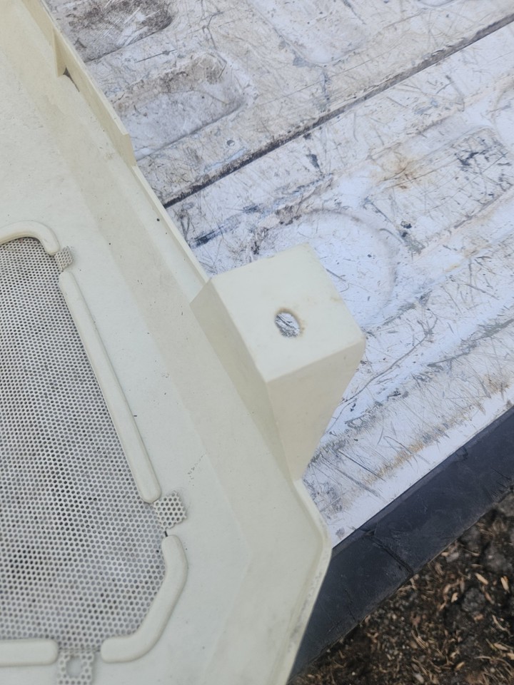 Cub Cadet 1861 Side Panels 1862 1860 1440 1641 1535 1541 | eBay