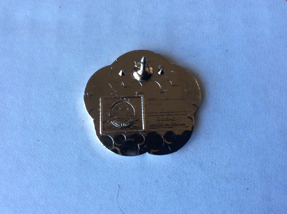 2018 WDW Hidden Mickey Series Epcot Icons Epcot -EPCO Chaser Pin ...