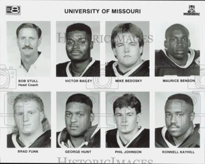 Press Photo University of Missouri football players and coach ...