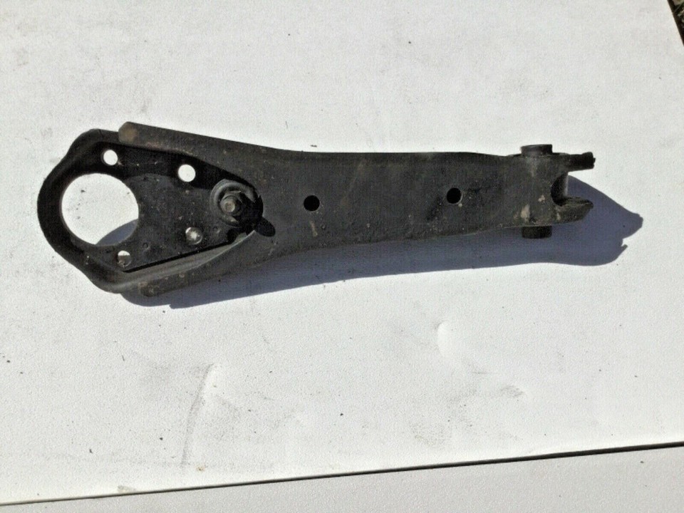 Datsun 240Z, 260Z, 280Z Right Front Lower Conrol Arm- —T2–7 | eBay