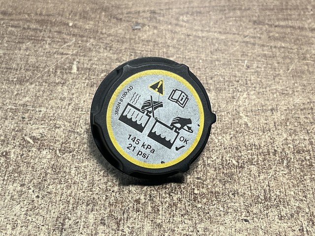 Volvo V50 2005 Water Coolant Tank Reservoir Cap 302320494 Rag60310 for ...