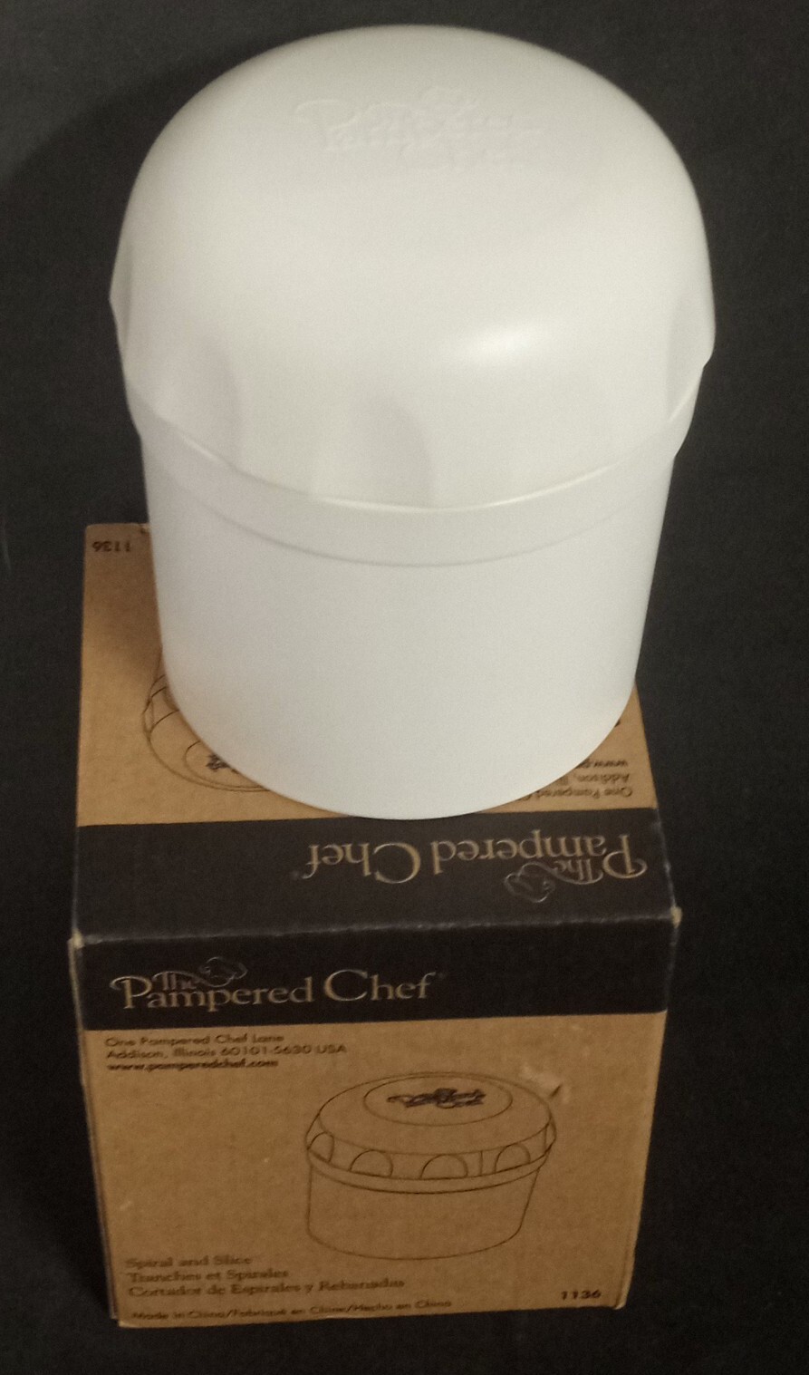 Pampered Chef Spiral and Slice #1136. In box Chef Hat Logo EUC NO ...