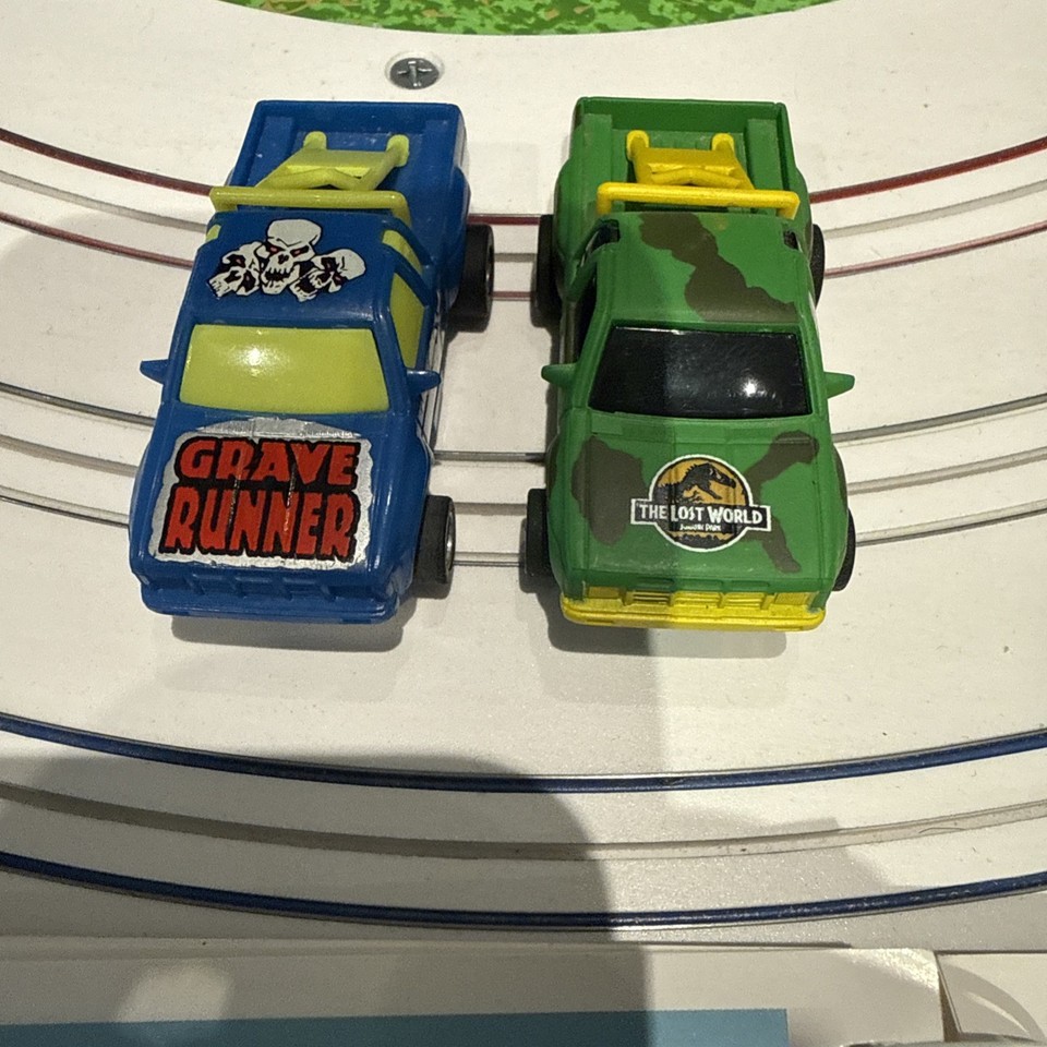 Tyco Grave Runner & Tyco The Lost World Jurassic Park Pick Up Trucks | eBay