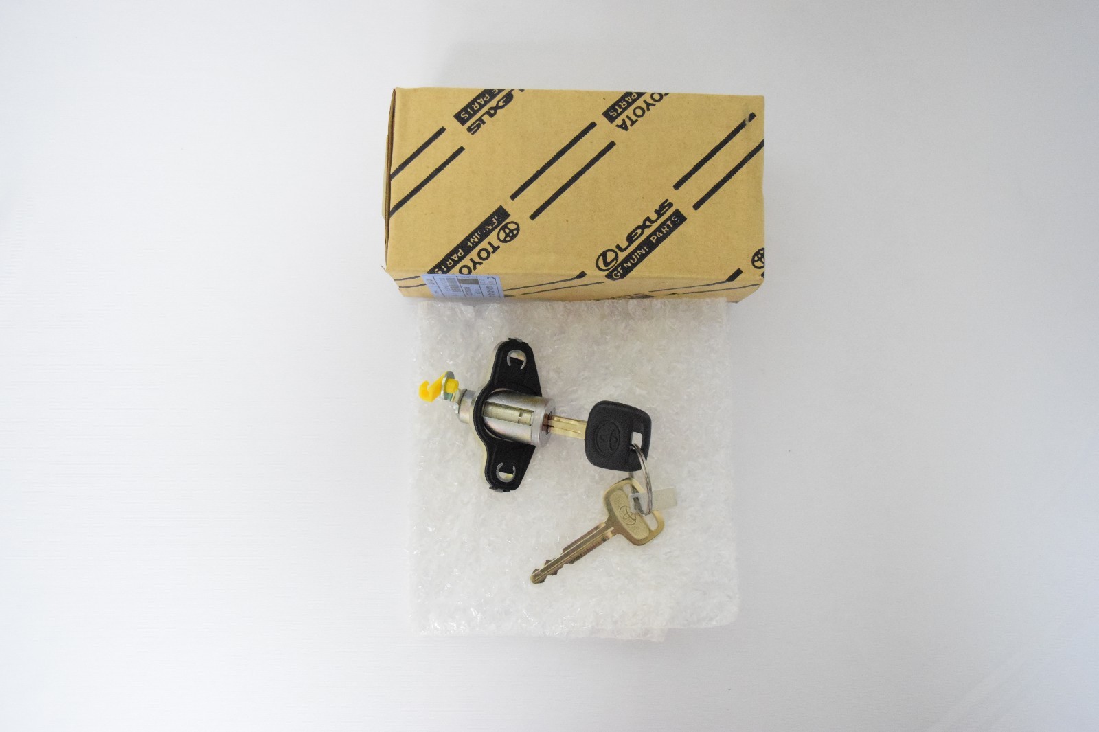 TOYOTA OEM 03-08 Corolla Trunk Lid-Lock Cylinder 6905502030 / 69055 ...