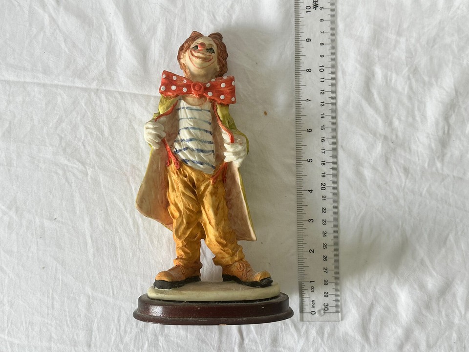Vintage Smiling Clown Hobo Figurine Statue 10.5" Tall, Hand Paint C ...