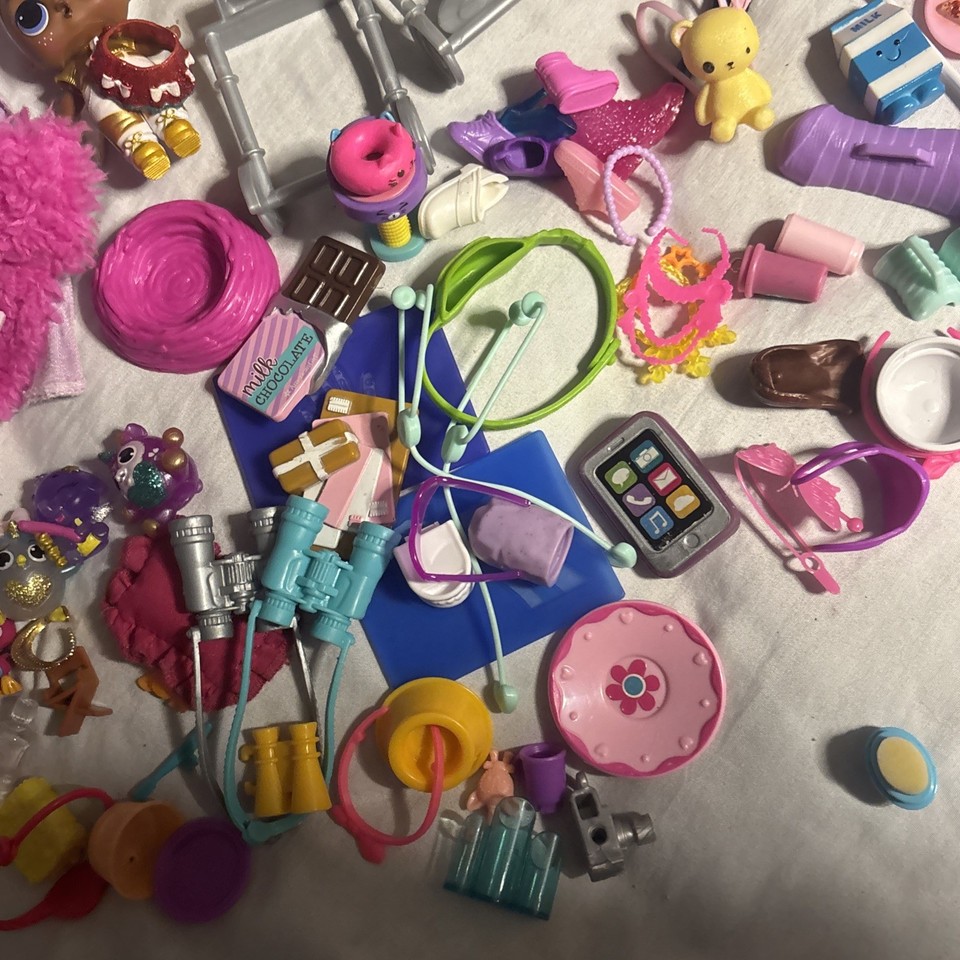 Mixed 100+ Lot of Barbie Monster High And Others Clothes and ...