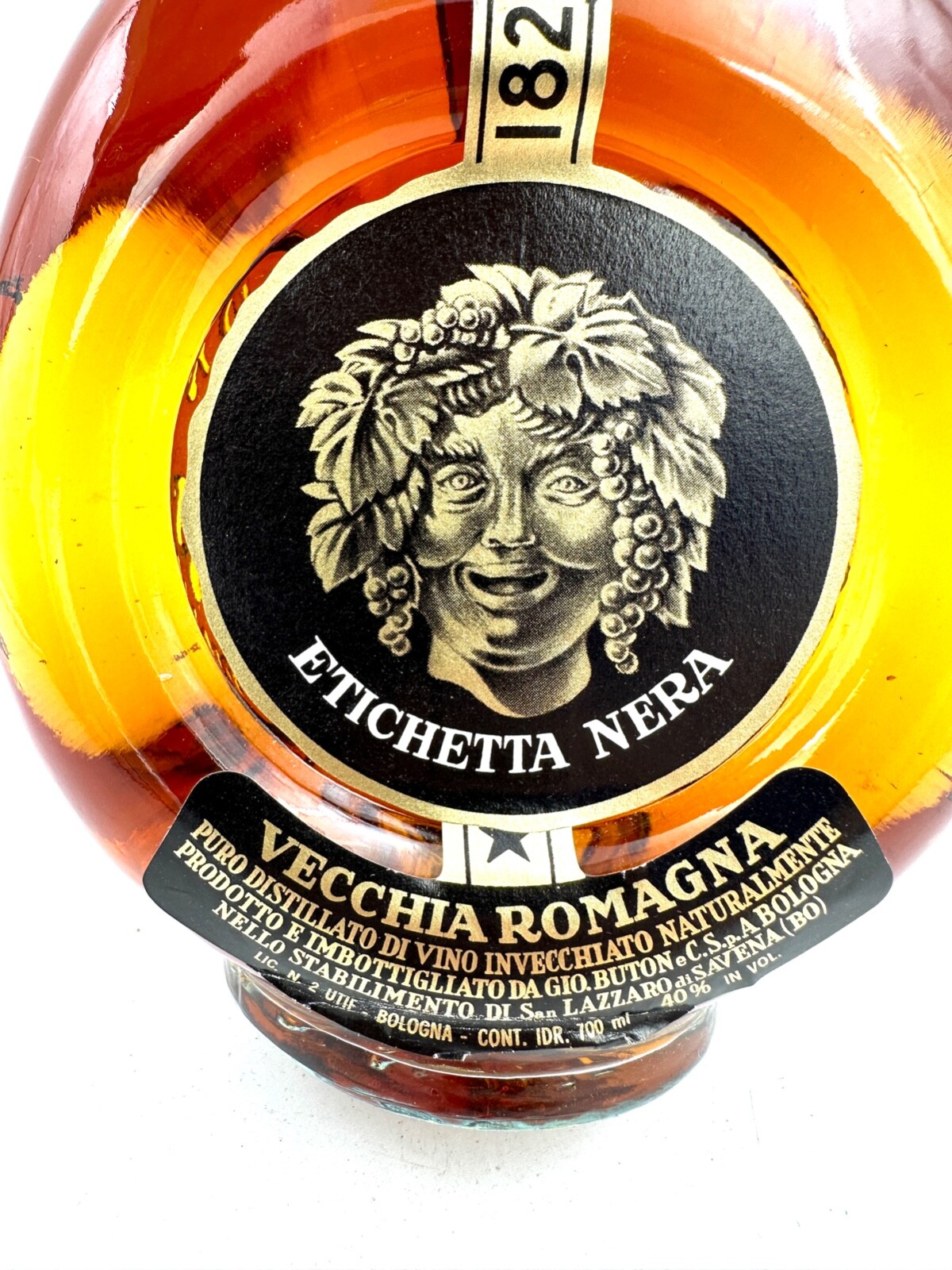 VECCHIA ROMAGNA ETICHETTA NERA - GIO. BUTON - 0,7L 40% - 1970S | eBay