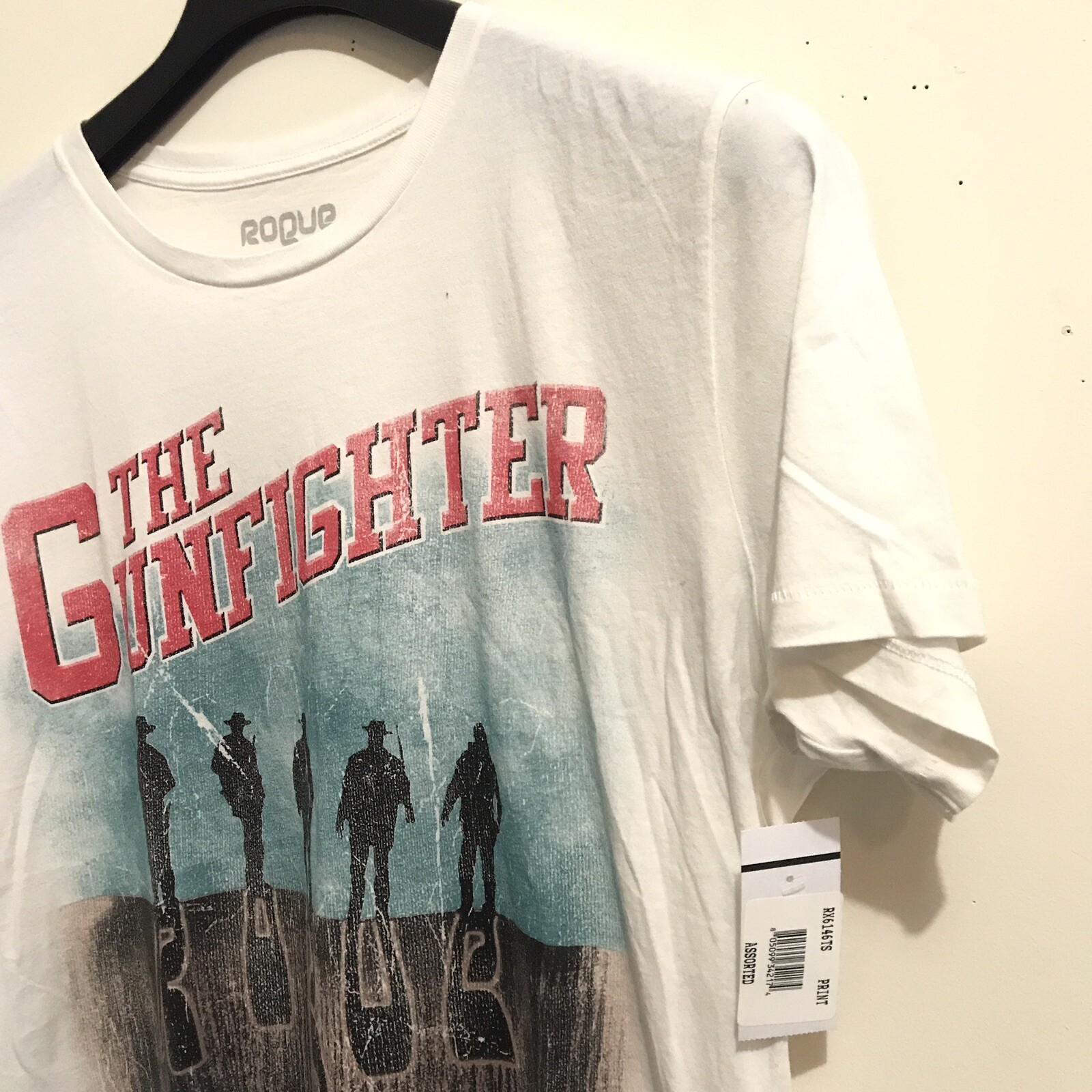 Rogue Cotton Gunfighter Round Neck Short Sleeve Graphic T-shirt Size ...