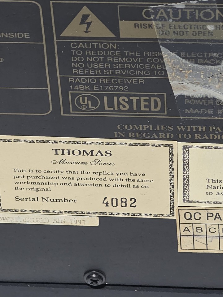 VINTAGE THOMAS MUSEUM SERIES TPC-109 MIRRORED AM/FM RADIO CASSETTE ...