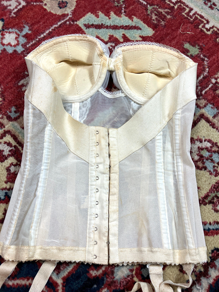 26 - 28 waist Vintage 50s Mariga Bustier With Attached Garters 32 B | eBay