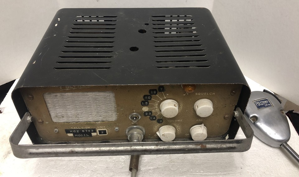 Polytronics Ham / CB Radio Tube Unit N-8-12 with Microphone vtg Made ...