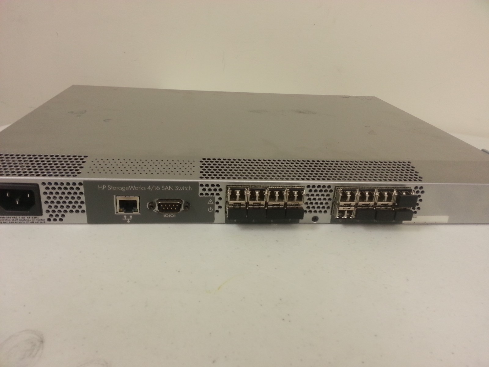 HP STORAGEWORKS 4/16 SAN SWITCH HSTNM-N005 A7985A 16 Active Ports | eBay