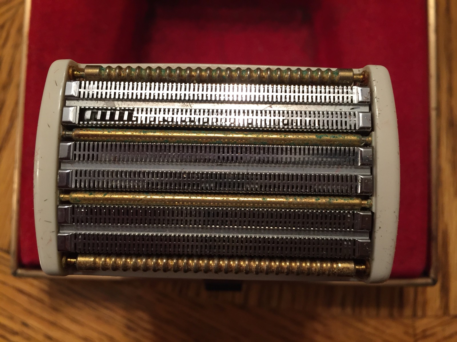 Vintage Remington Electric Shaver Model 66 Case Works & full warranty ...