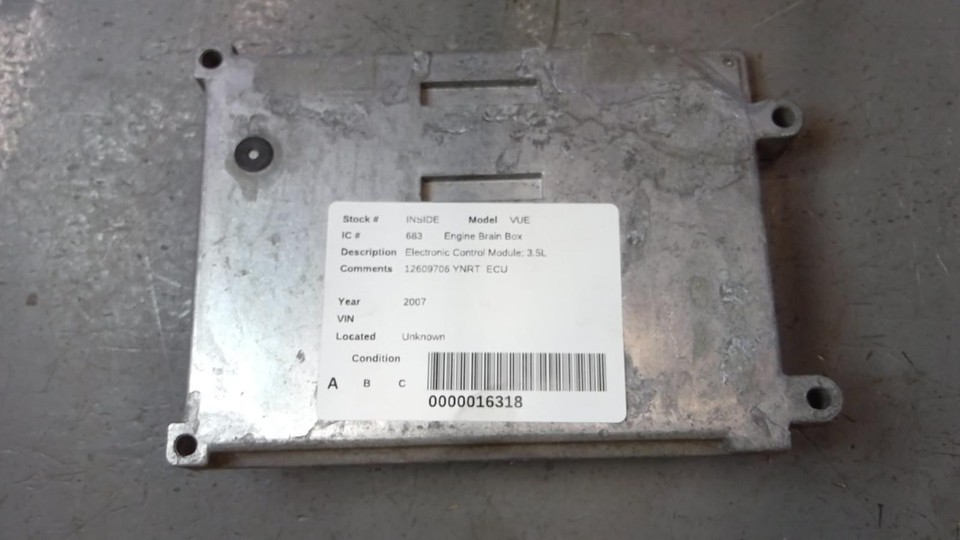 SATURN VUE Engine Brain Box 12609706 YNRT | eBay