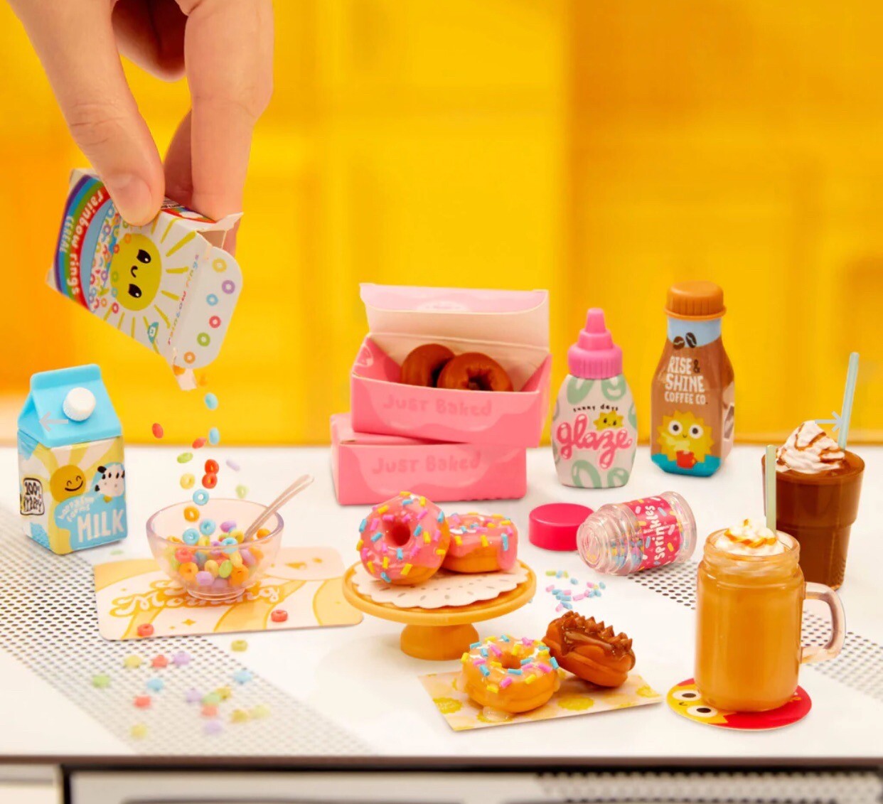 MGA’s Miniverse Make It Mini Food CAFE Series 1 Mini Collectibles Blind ...