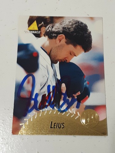 Scott Leius Minnesota Twins 1995 Pinnacle Autograph Card #44 READ ...