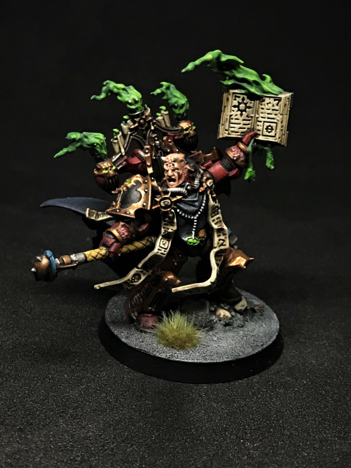 Word Bearers Dark Apostle painted Warhammer 40k Chaos Space Marines ...