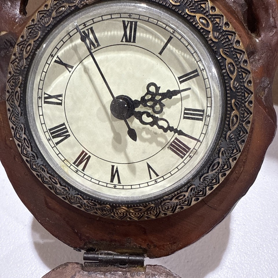 Near-VTG ~ Z Gallerie Skull Clock ~ Early 2000s Gothic Decor Hinged ...