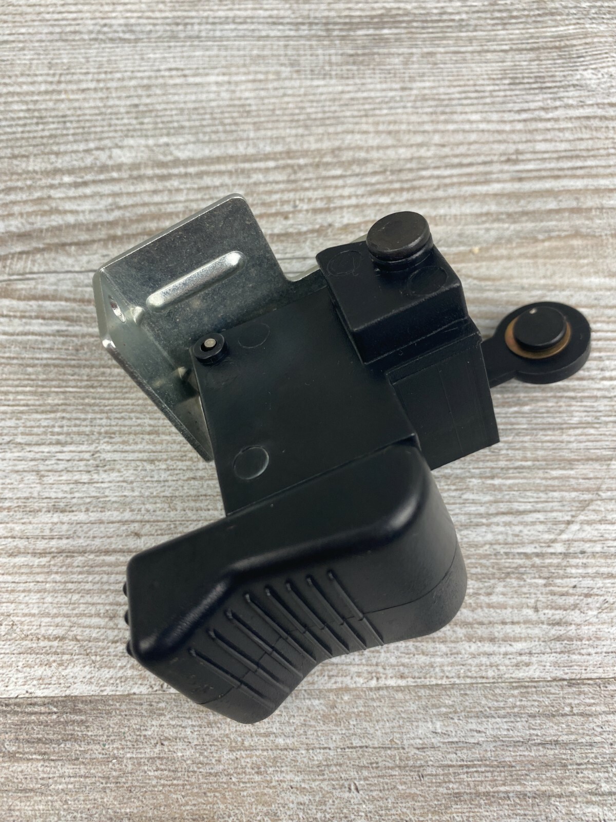 Fantom FM760 Bagless Technology, Twister Floor Tool Rug Pedal, Brush ...