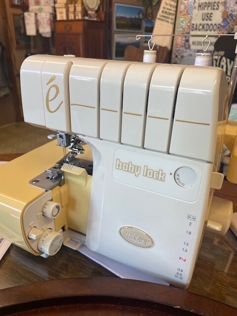 Baby Lock Imagine BLE1AT Serger Machine | eBay