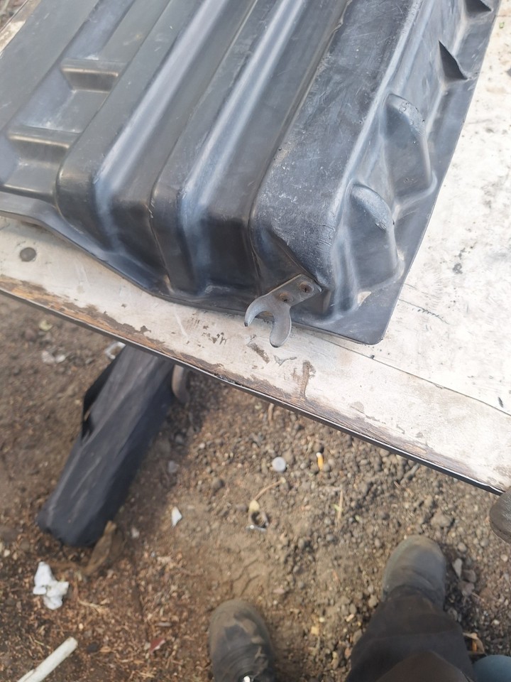 International Box Truck Battery Cover | eBay