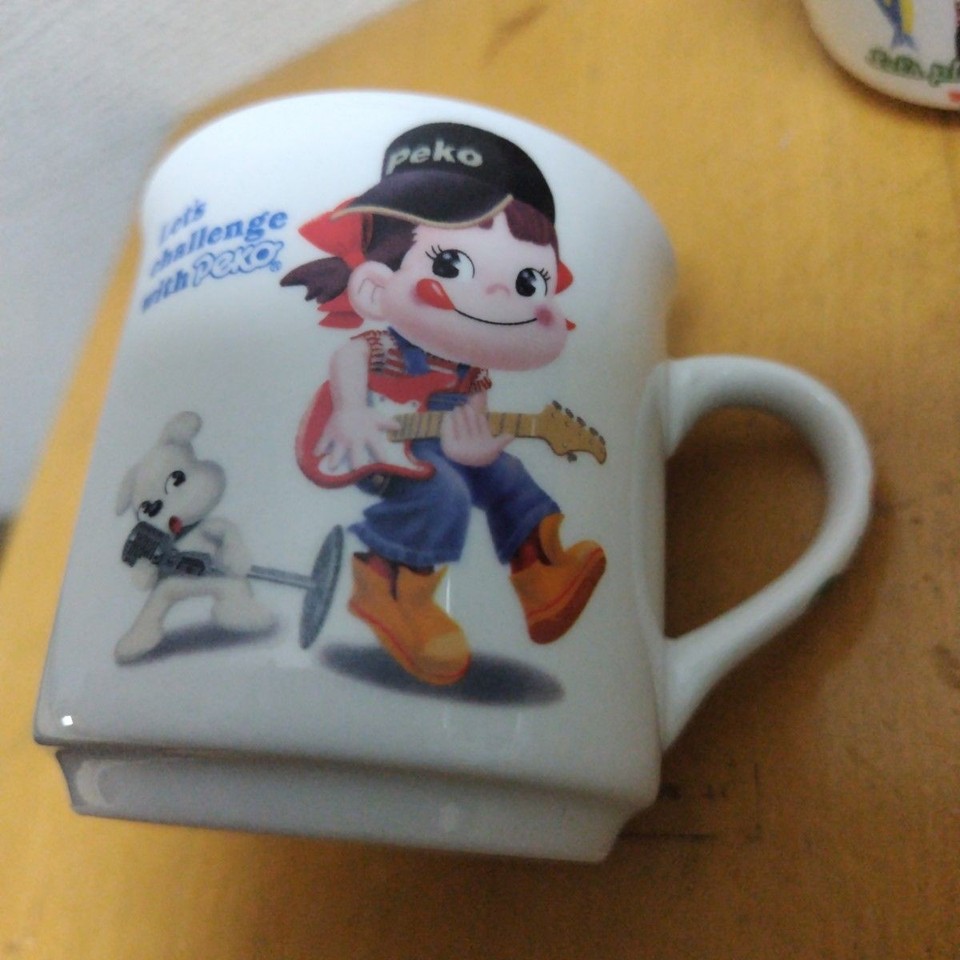 Fujiya Peko-chan Mug Cup 2pcs Peko FUJIYA Showa Retro Rare Ceramic ...
