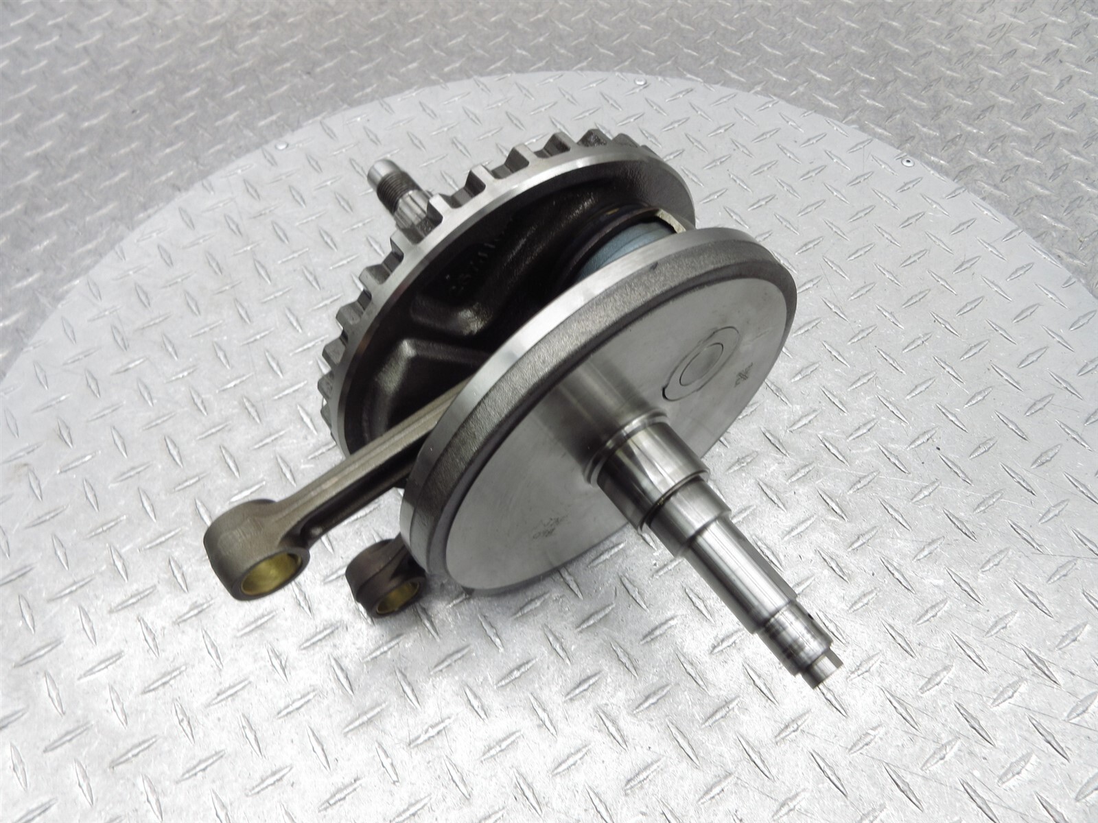 Crankshaft Flywheel Conncting Rods Twin Cam Harley 2395406 for sale ...