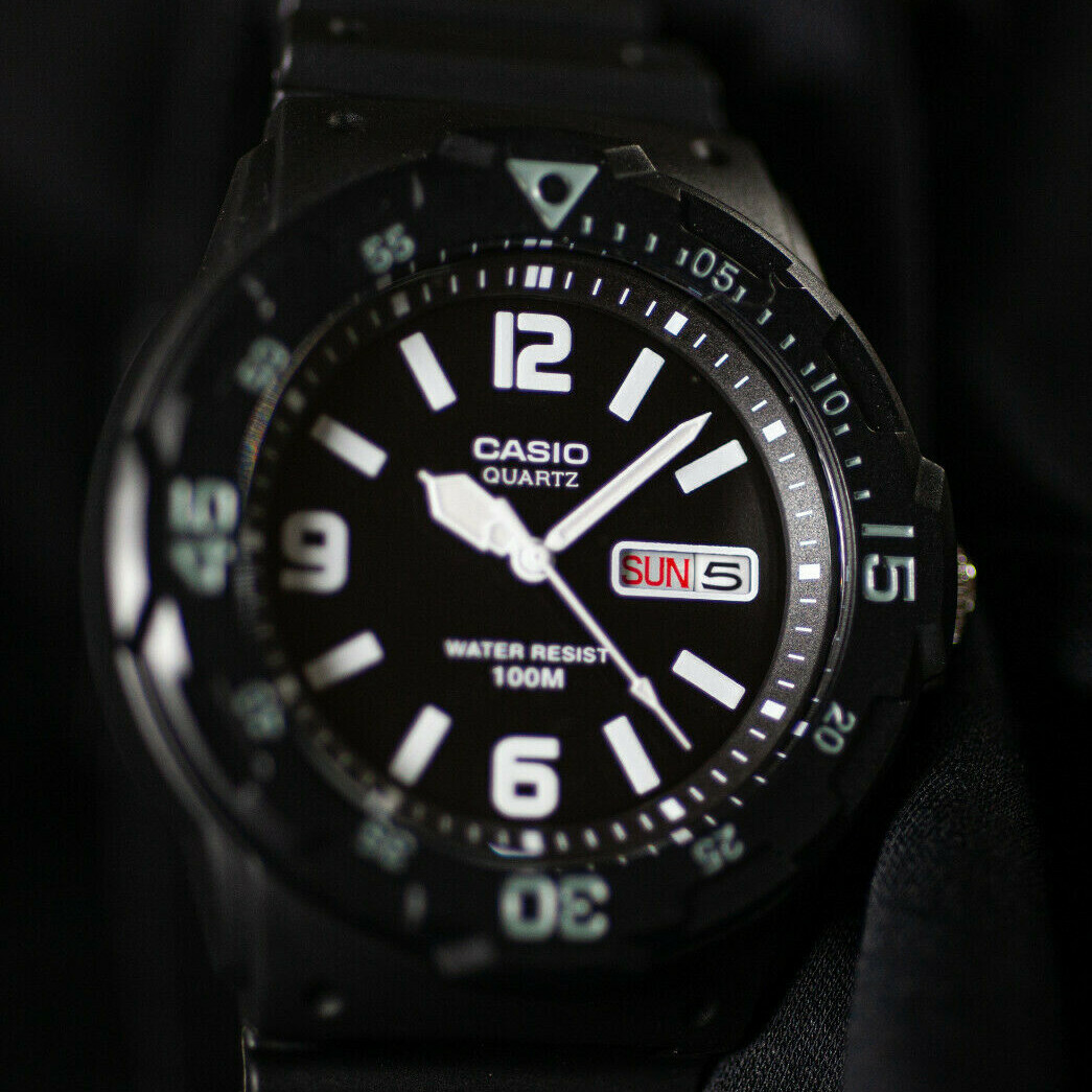 Casio MRW-200H-1B2 GENUINE Men's Analog Sports Diver Watch Date New ...