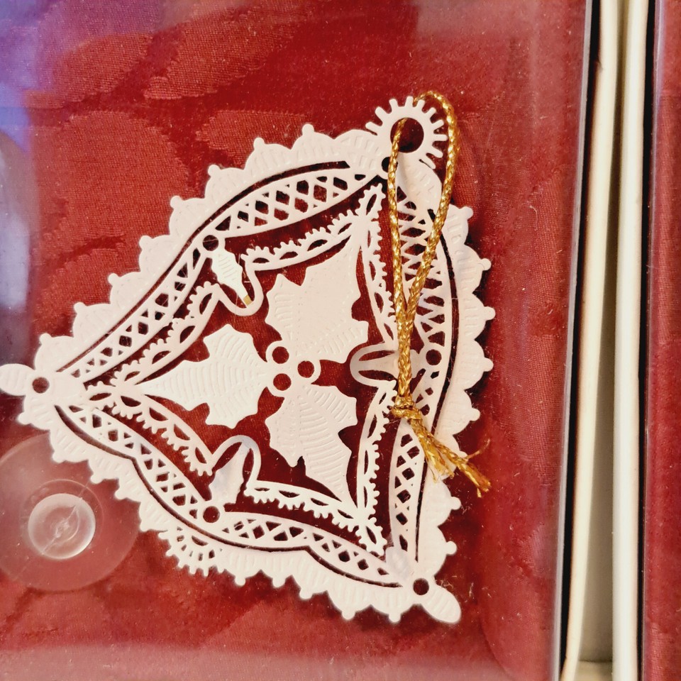 Christmas Ornaments Dove & Bell Winterlace By Tamerlane 3D Metal White Cut Out | eBay