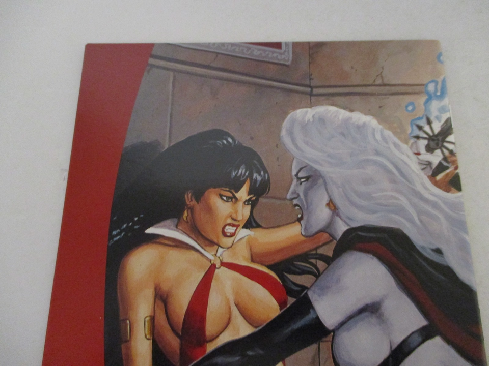 Vampirella vs Lady Death Comic Book #23 Harris Comics 2000 Grade VF- 7. ...