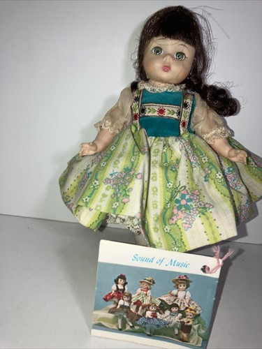 madame alexander Marta 8” perhaps redressed Bent knee. | eBay